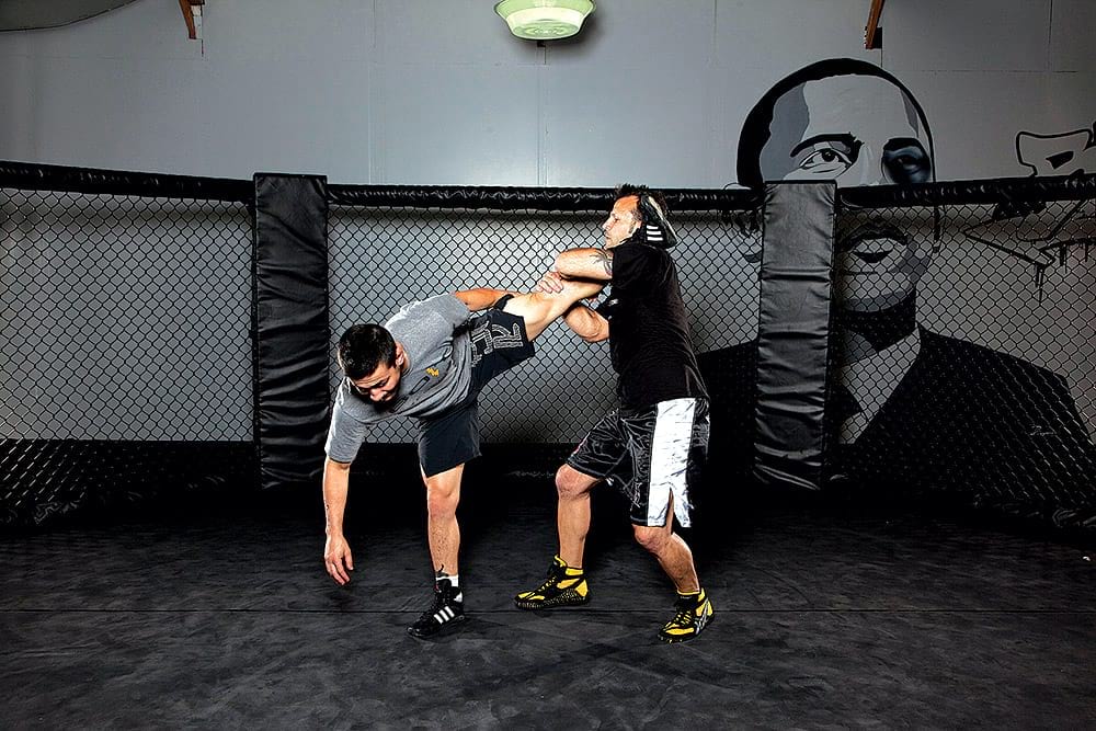 Kenny Johnson wrestling technique: Single-leg takedown – Fighters Only