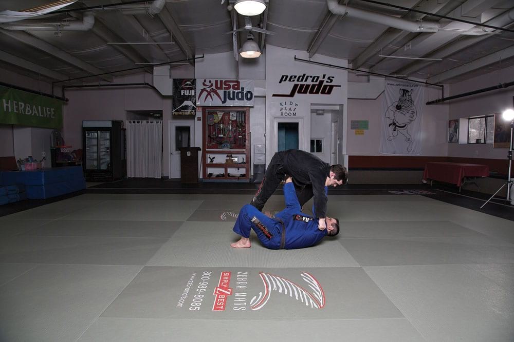 Jimmy Pedro judo technique: Yoko tomoe nage throw – Fighters Only