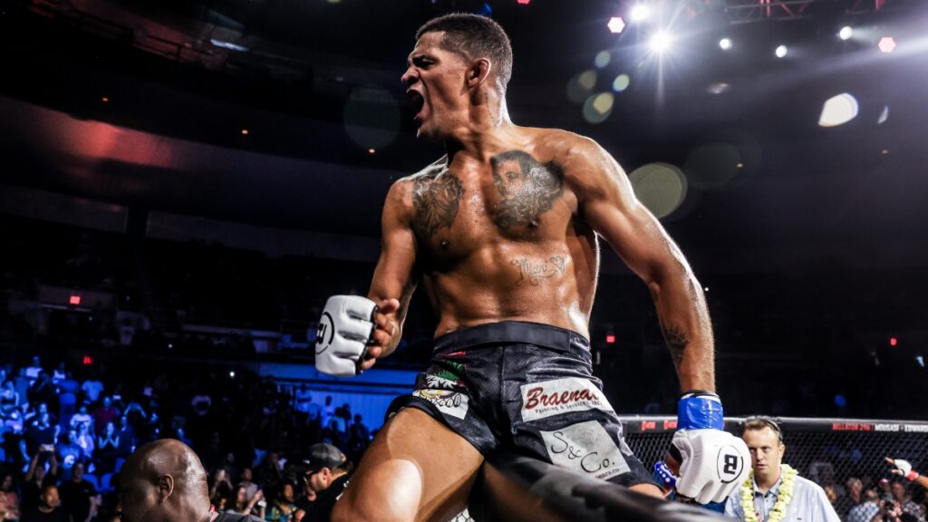 Bellator 295: Patchy Mix KO’s Raufeon Stots to win bantamweight Grand ...