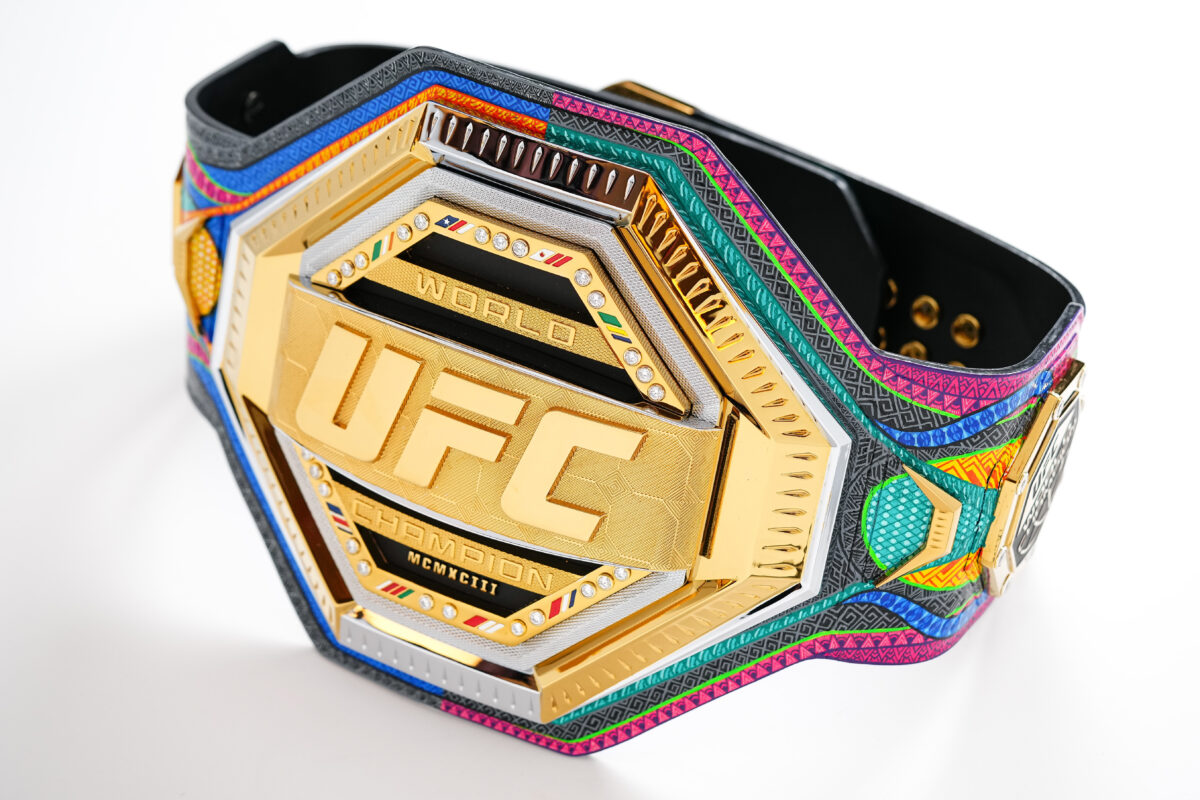 Special ‘Tribe Belt’ presented to Alexa Grasso ahead of Noche UFC ...